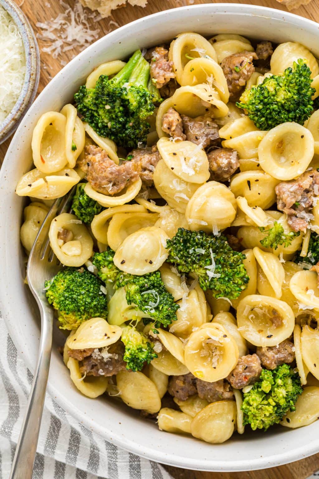 Italian Sausage and Broccoli Pasta - Risa's Family Kitchen