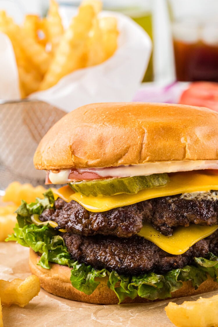 Best Smashburger Recipe - Risa's Family Kitchen