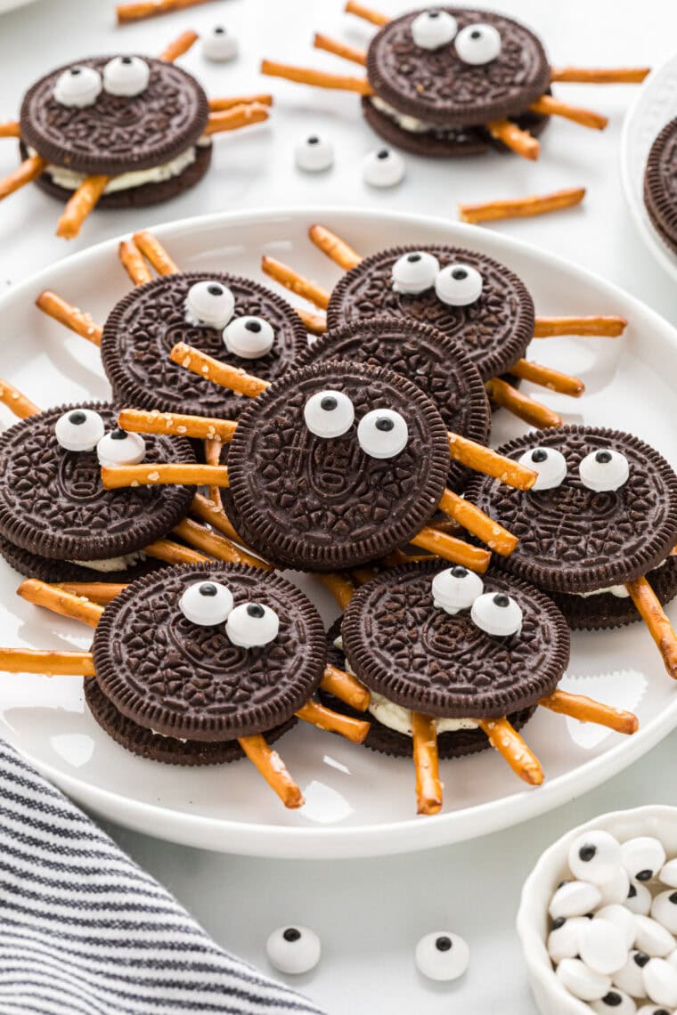 Oreo Cookie Spiders - Risa's Family Kitchen