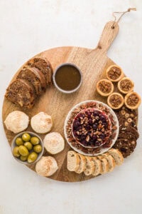 Fall Themed Charcuterie Board - Risa's Family Kitchen